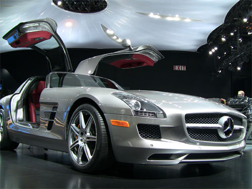 Video: The Best cars and concepts of the 2010 Detroit Auto Show - TFLcar