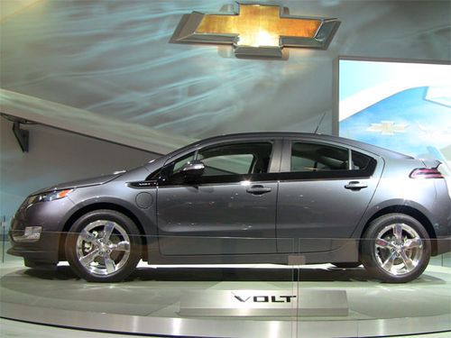 Video: Serial hybrid cars for Dummies...in other words how the Chevy ...