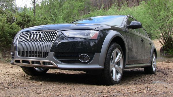 Video: 2013 Audi Allroad Quattro Off-Road Review & Drive - TFLcar