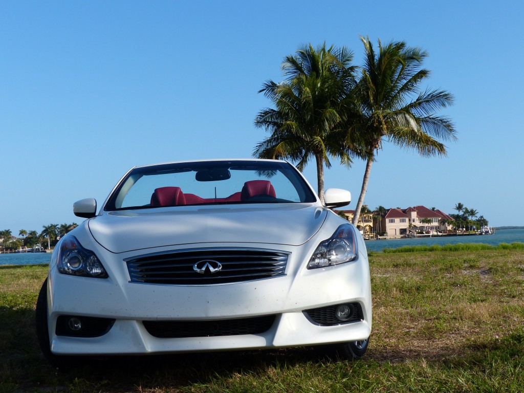 2013 Infiniti IPL G convertible 0-60 MPH Drive and review