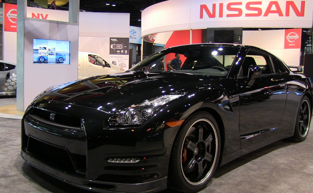 Watch the 2014 Nissan GT-R Track Edition Debut at the Chicago Auto Show