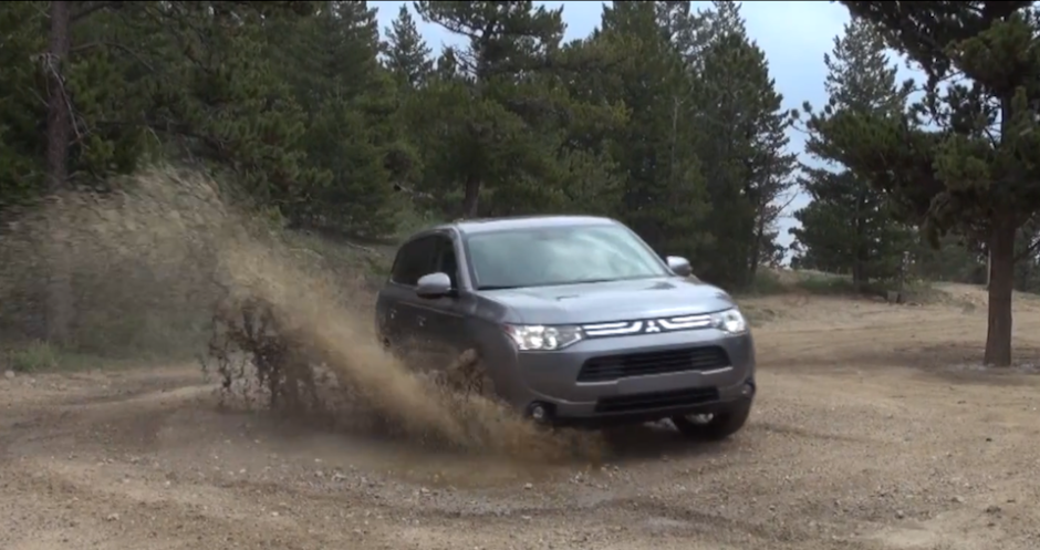 2014 Mitsubishi Outlander climbs Rocky Mountains [Off-Road Review ...