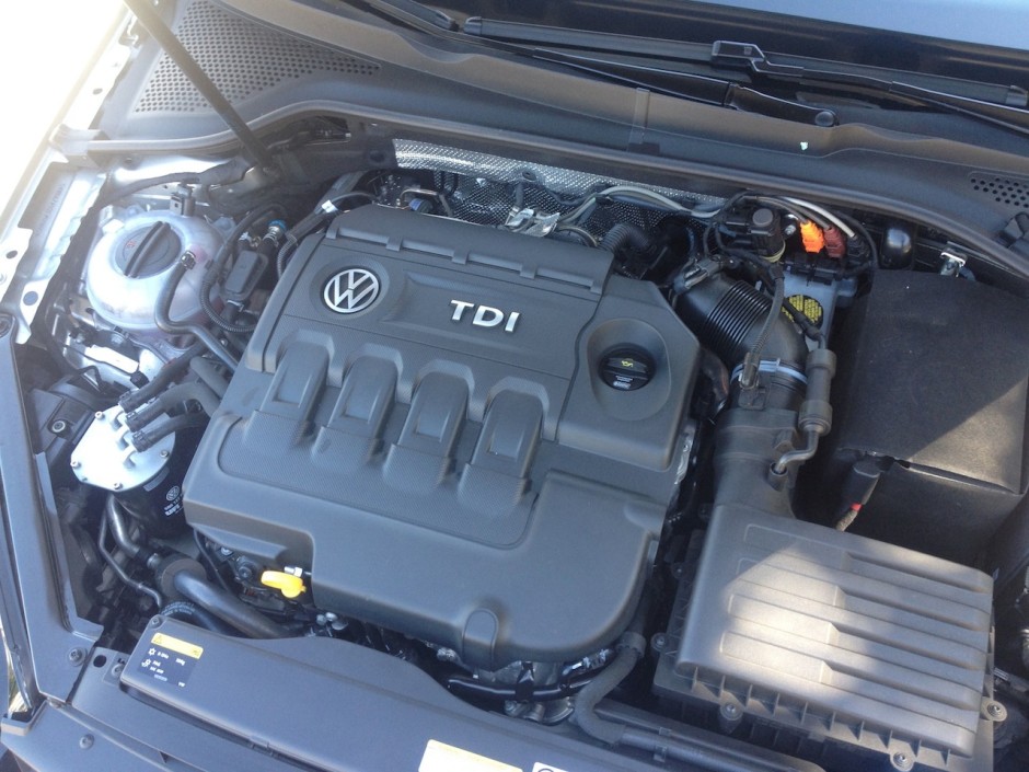 Does the 2015 VW Golf TDI keep the virtues of its predecessors? [Review ...