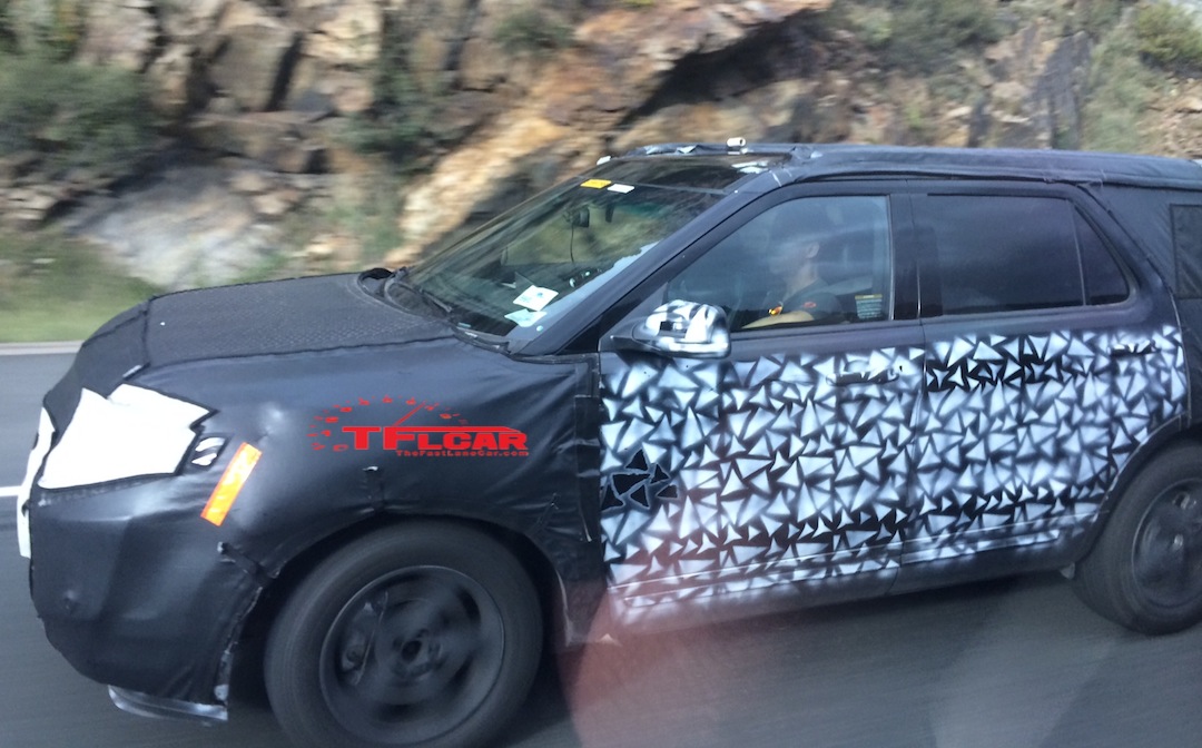2016 Ford Explorer - Caught in the Wild [Close Up] - TFLcar