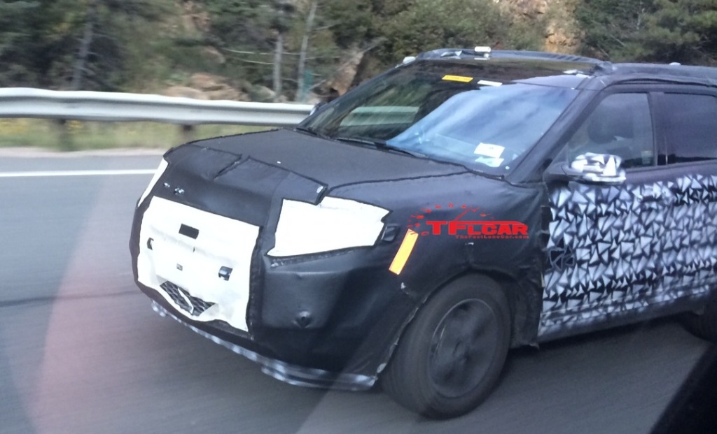 2016 Ford Explorer - Caught in the Wild [Close Up] - The Fast Lane Car