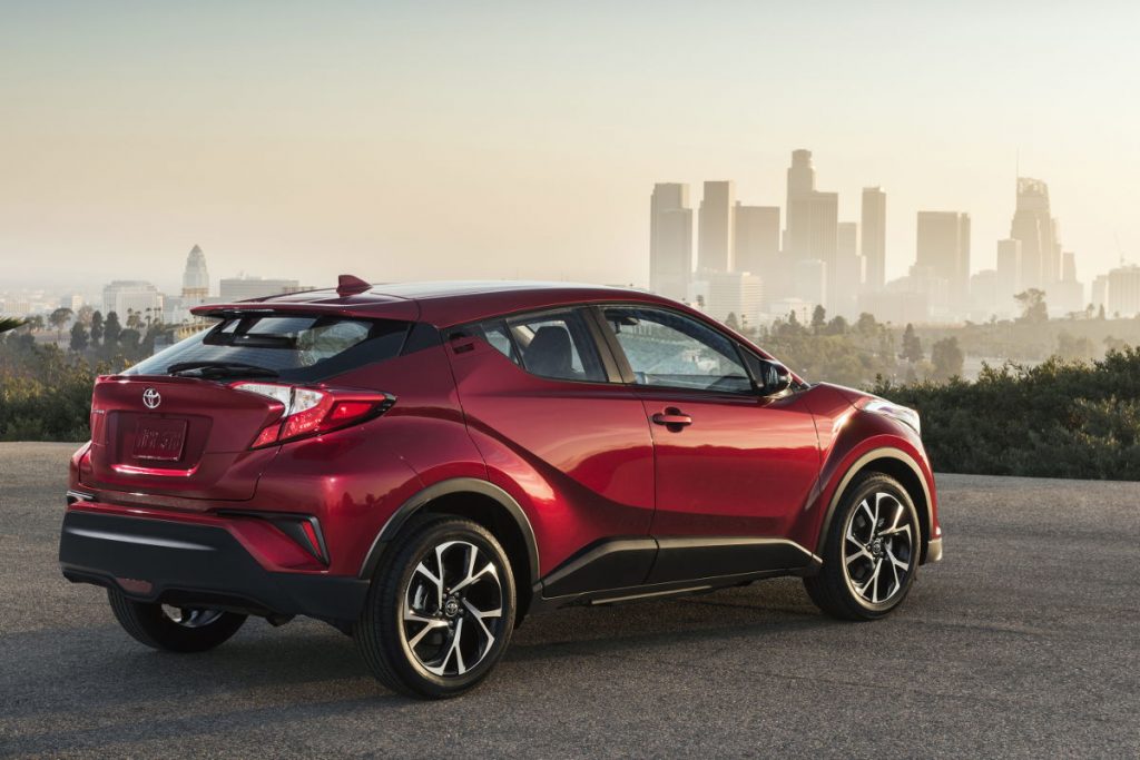 Toyota aims for Juke as C-HR crossover debuts in LA [News] - The Fast ...