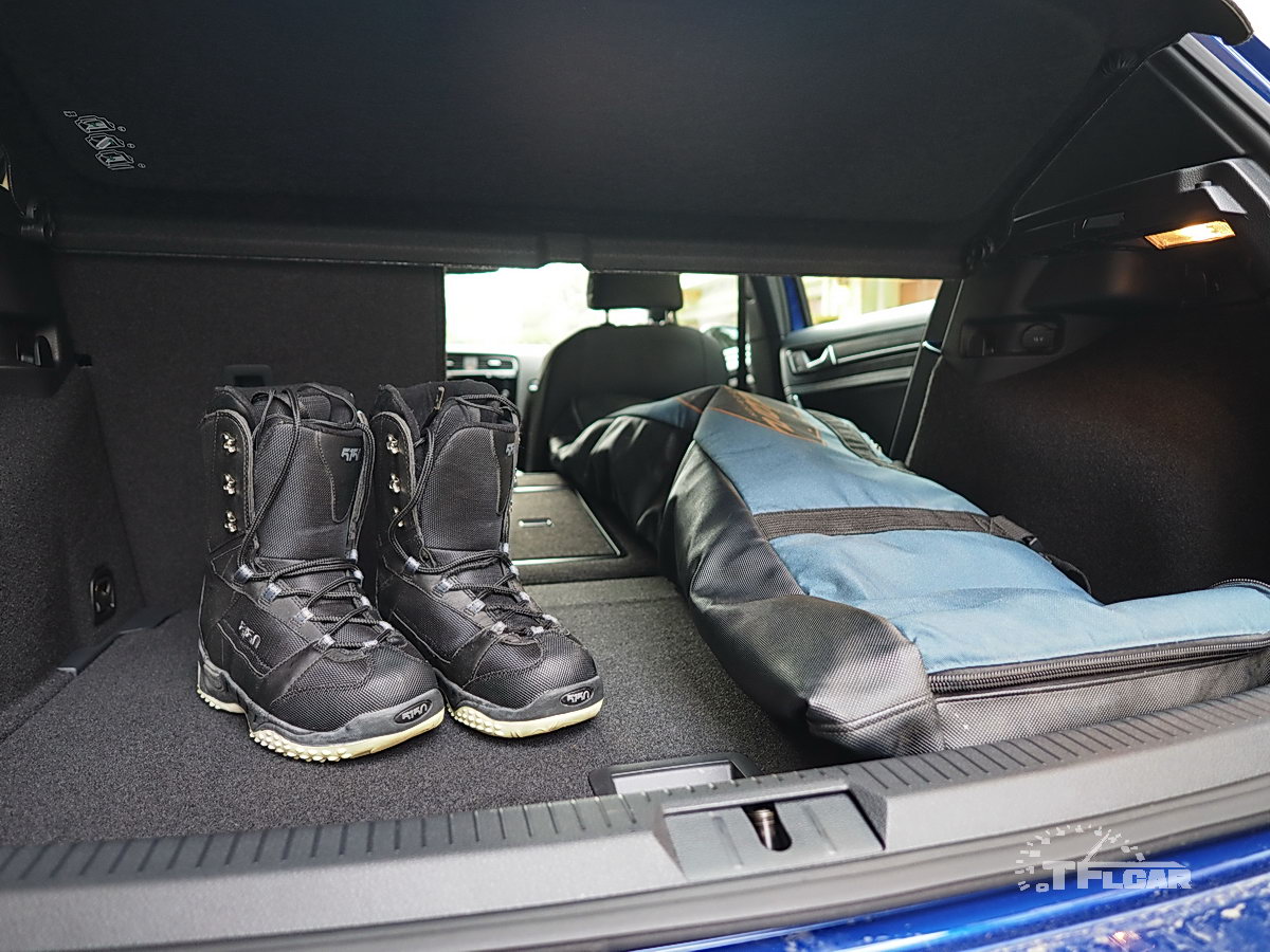 What's New for the 2018 Volkswagen Golf R? VW's Made a Few Changes ...