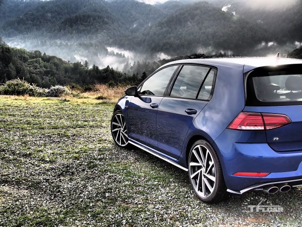 What's New for the 2018 Volkswagen Golf R? VW's Made a Few Changes ...