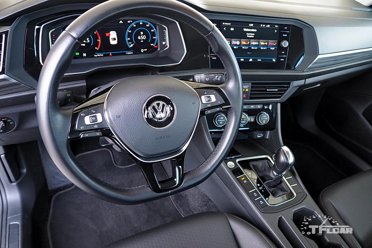 2019 VW Jetta Review: Grows in Size, Shrinks in Price - The Fast Lane Car