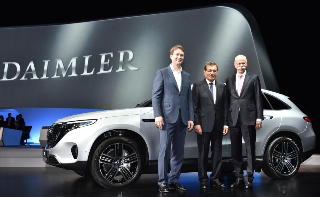 Daimler CEO Dieter Zetsche Hands The Reins Over To His Successor ...