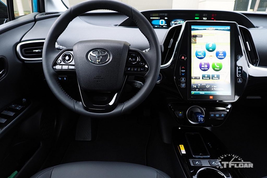 2020 Toyota Prius Prime: Toyota's Most Efficient Car Gets Apple CarPlay ...