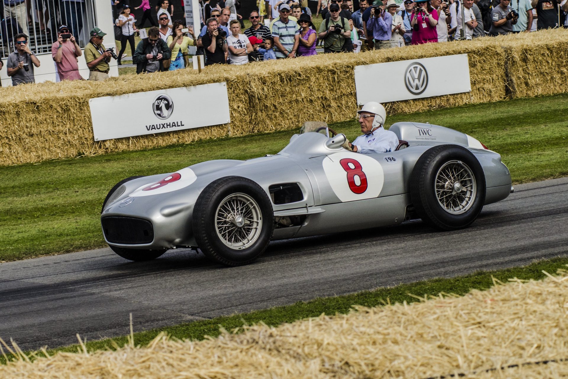 Formula One Legend Sir Stirling Moss Has Passed Away At 90 - The Fast ...