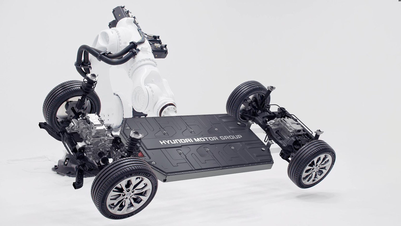 Hyundai Lays Out Its Dedicated EV Platform: The "E-GMP" - The Fast Lane Car