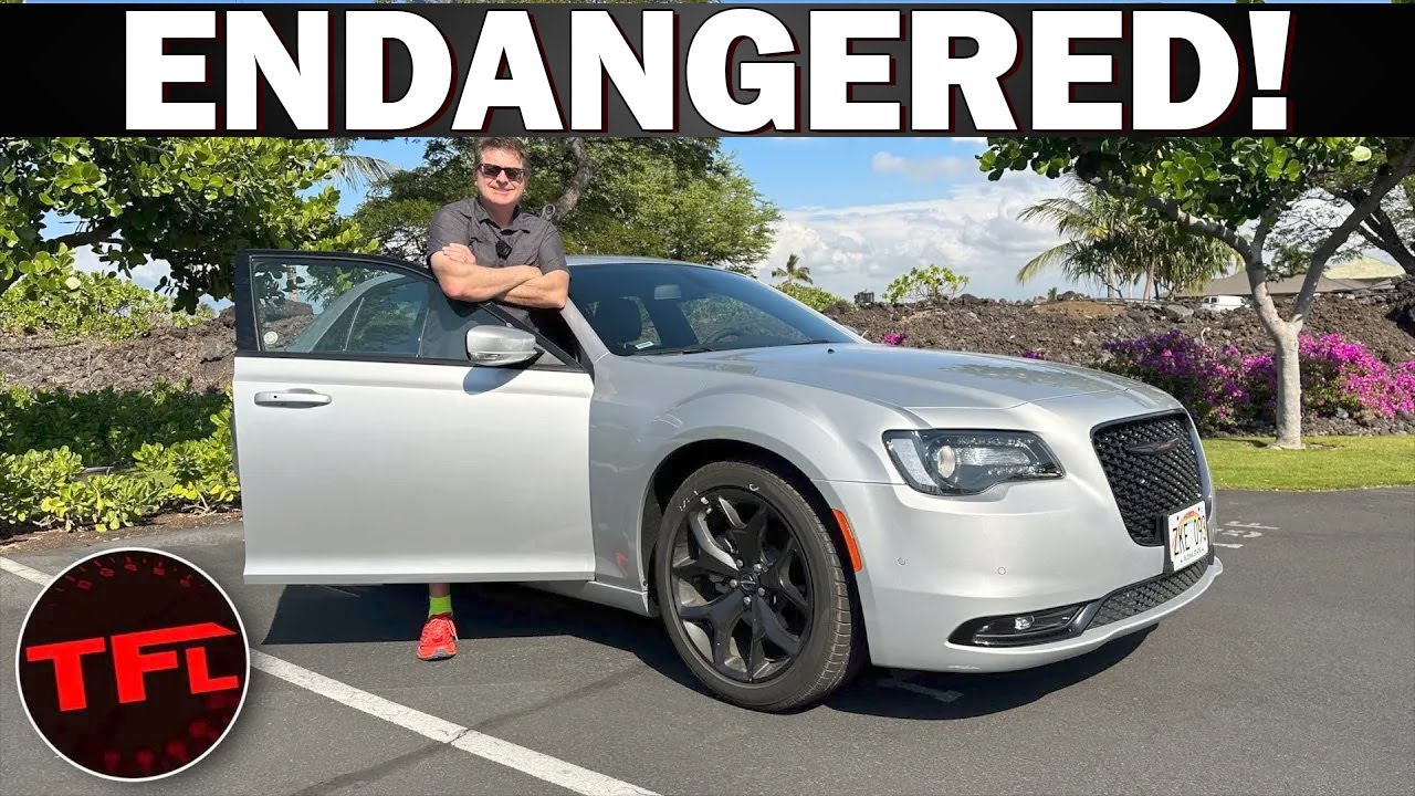 Video: The 2023 Chrysler 300 Is The Last Of The Breed & That's a Real Shame! - TFLcar