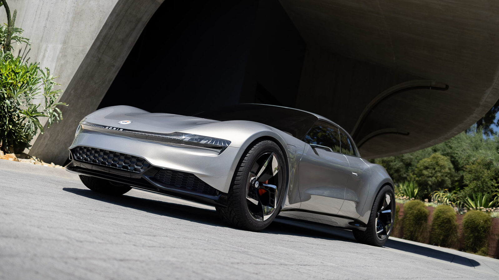 More Details on the Fisker Rōnin Reveal Huge Power (And a Huge Price ...