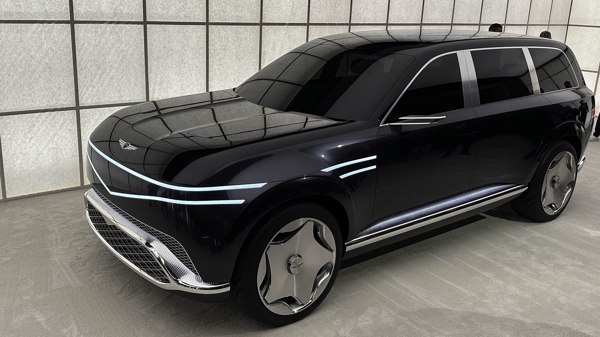 Genesis Debuts Neolun Electric SUV Concept: A GV90 Preview? - TFLcar