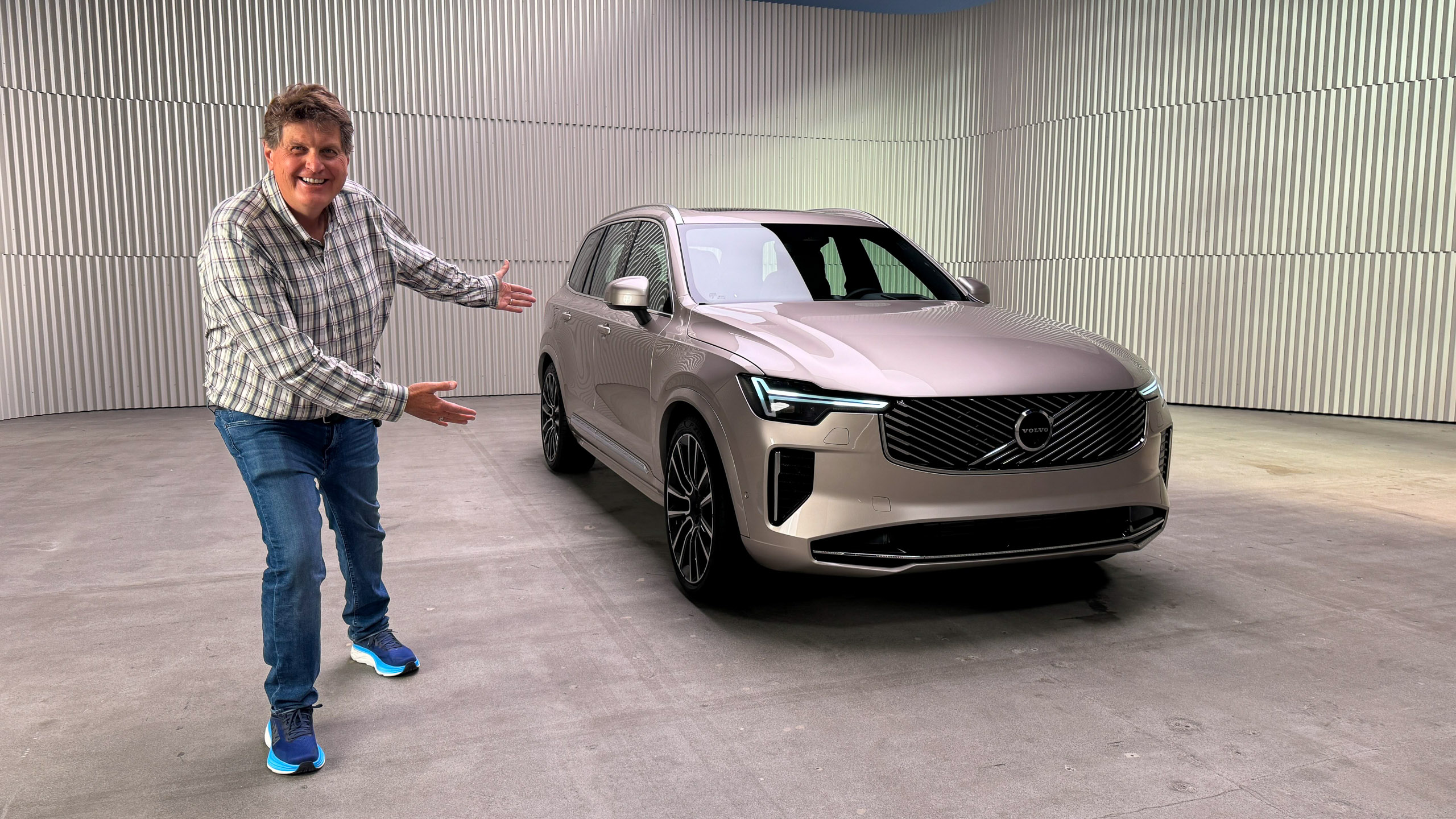 The 2025 Volvo XC90 Lives On For Another Generation With a Fresh Look ...