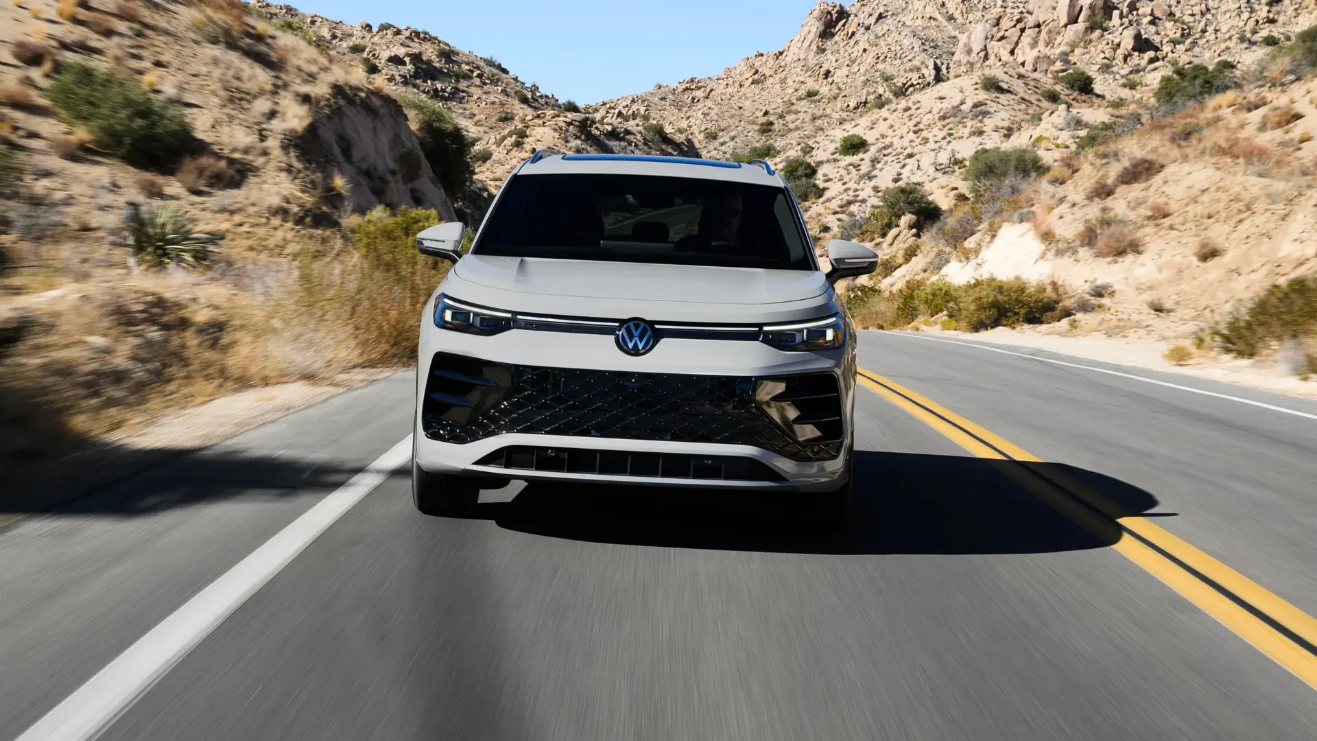 Redesigned 2025 Volkswagen Tiguan Gets a Higher $31K Starting Price Tag ...