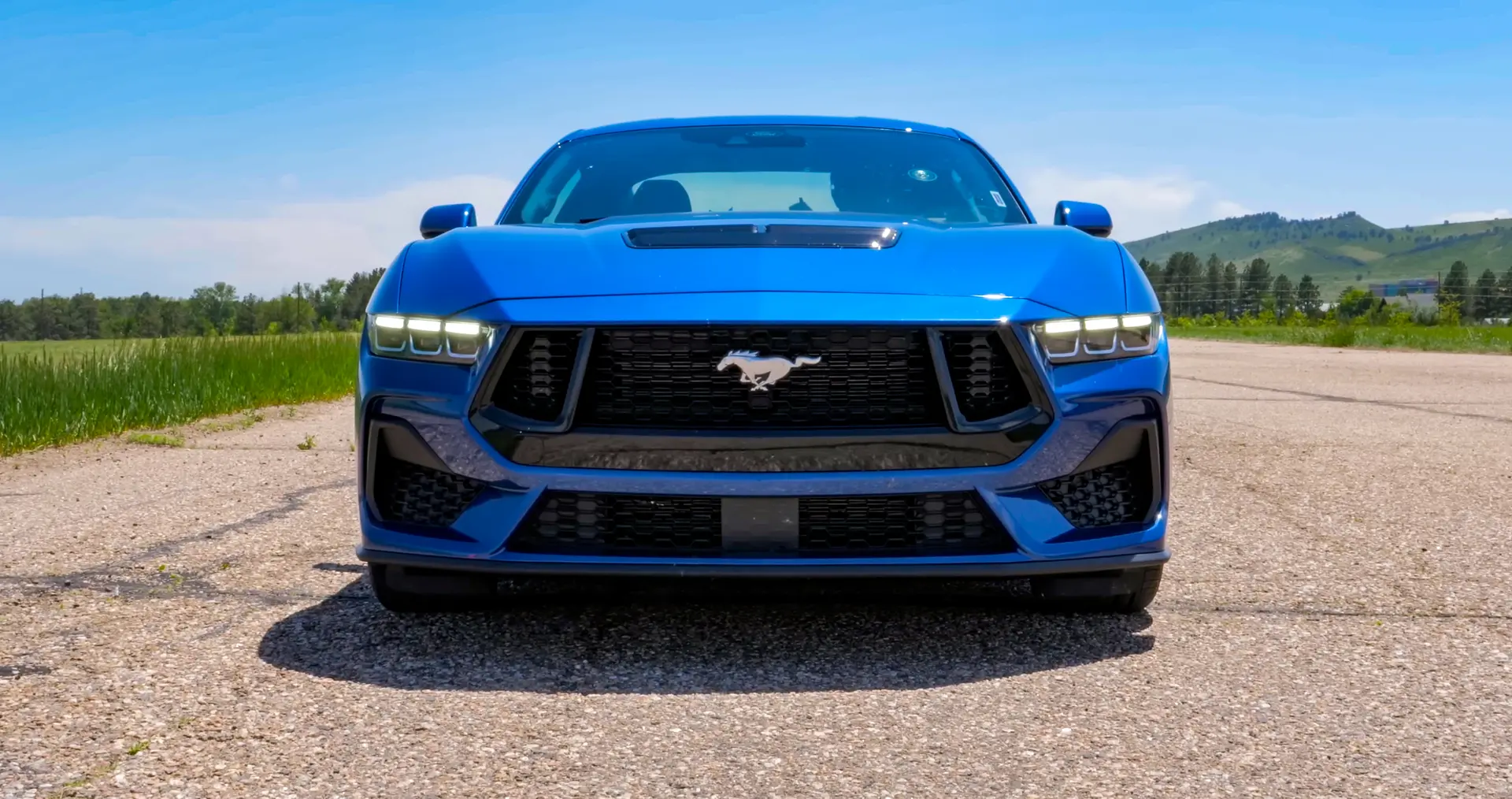 Old vs. New Ford Mustang: How the Icon Evolved Through the Years - TFLcar