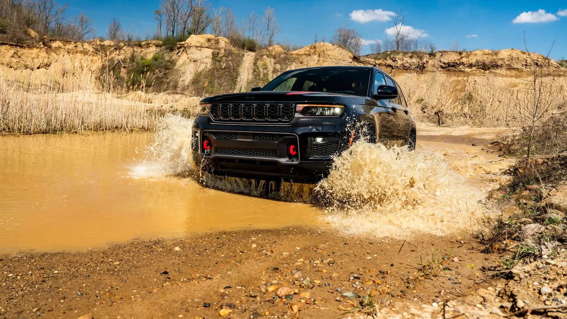 2027 Jeep Grand Cherokee Revives Both Overland and Trailhawk Off-Road ...
